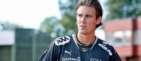 The 10 tallest goalkeepers in football/soccer history - Sportszion