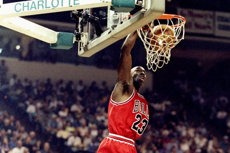 Top 10 greatest dunkers in NBA history - Sportszion