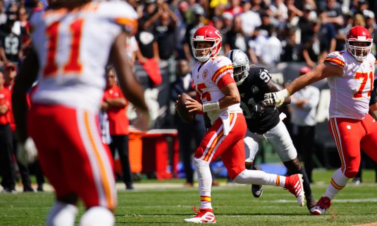 Top 10 most intense NFL rivalries of all time - Sportszion