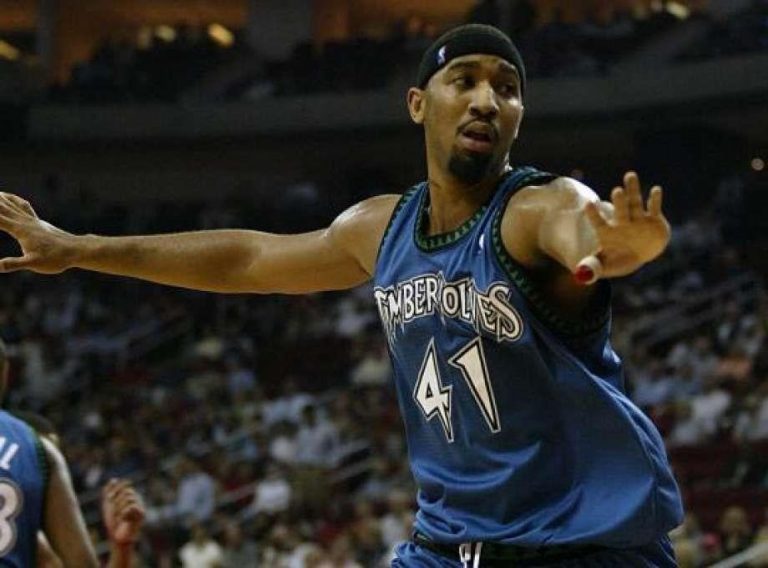 10 NBA players who died during their playing career - Sportszion