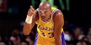 top 10 shot blockers in the NBA history - Sportszion