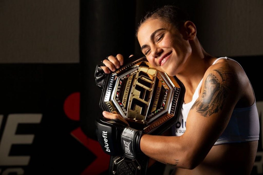 Ranking 10 beautiful UFC female fighters - Sportszion
