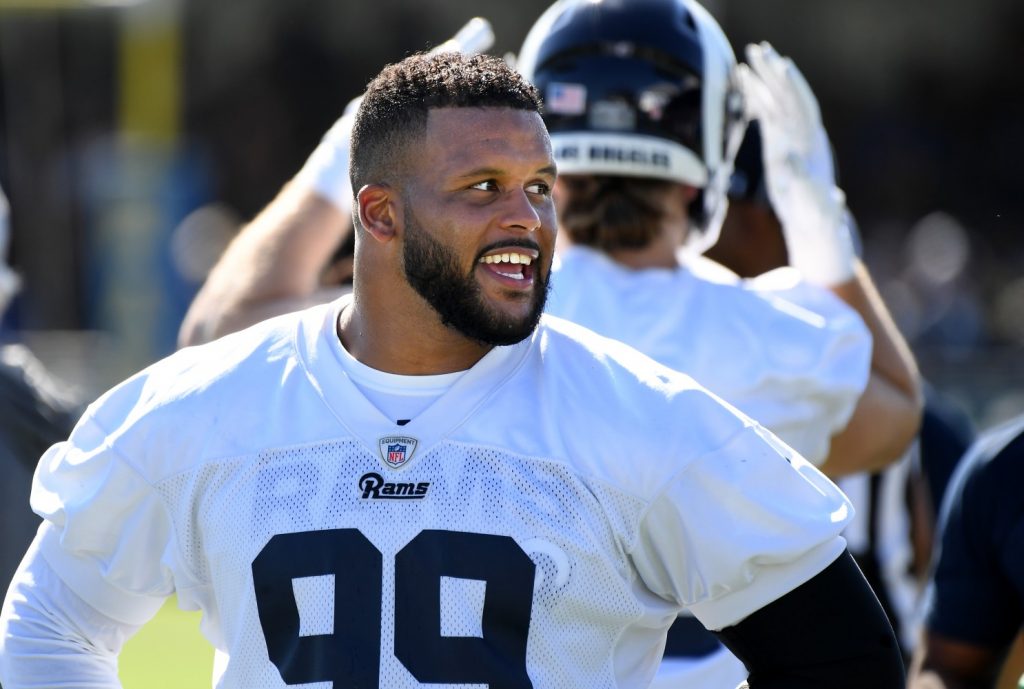 Aaron Donald: A rising star of the Rams and Pittsburgh - Sportszion