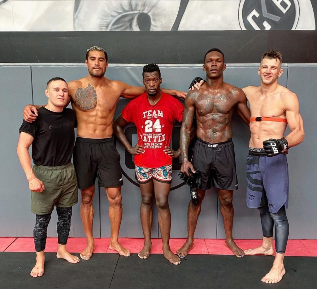 Is Israel Adesanya still a gyno? what caused his gynecomastia? - Sportszion
