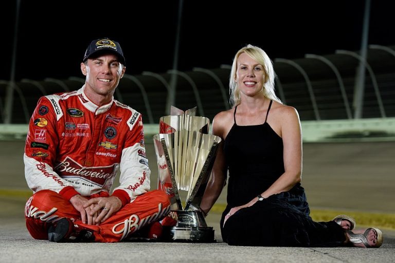 Who is Kevin Harvick wife? love affair explored - Sportszion