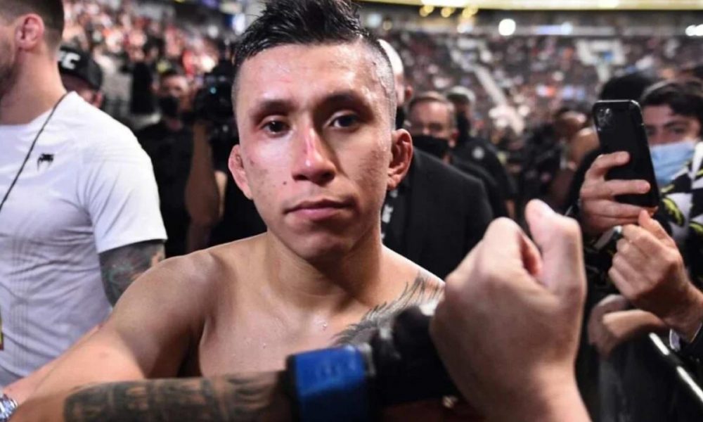 UFC fighter Jeff Molina shocks MMA world coming out as bisexual in wake ...