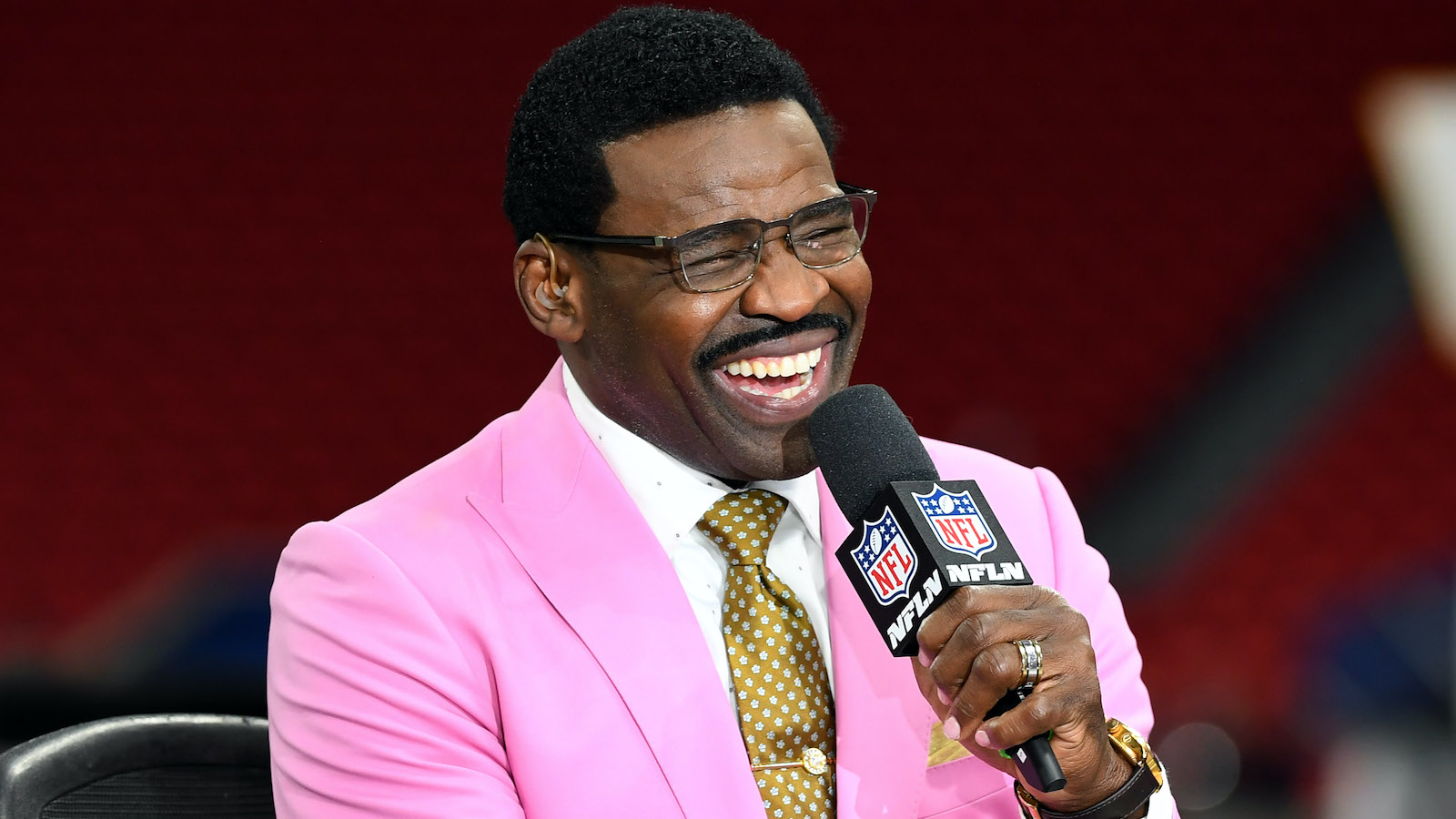Michael Irvin’s $100M lawsuit takes shocking turn as Marriott denies ...