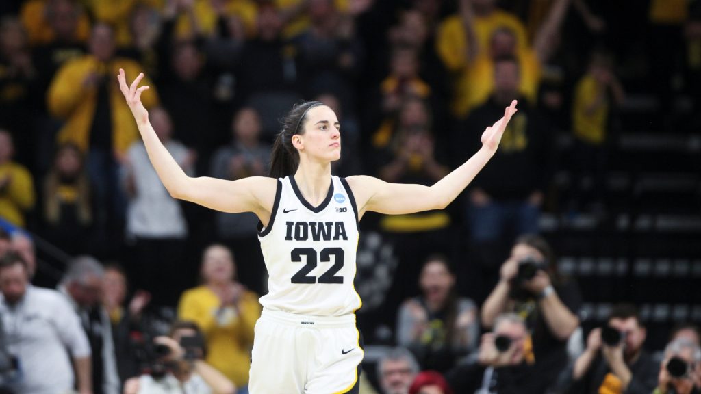 “Very special basketball player” Iowa star Caitlin Clark receives NBA ...