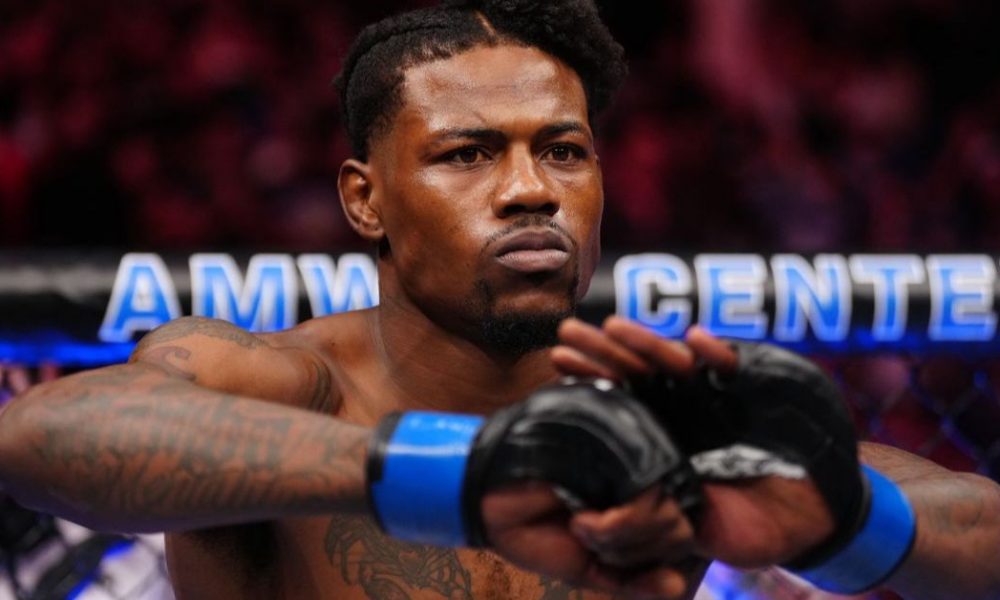 "Winning both inside and outside the cage": Fans in shock at Kevin ...