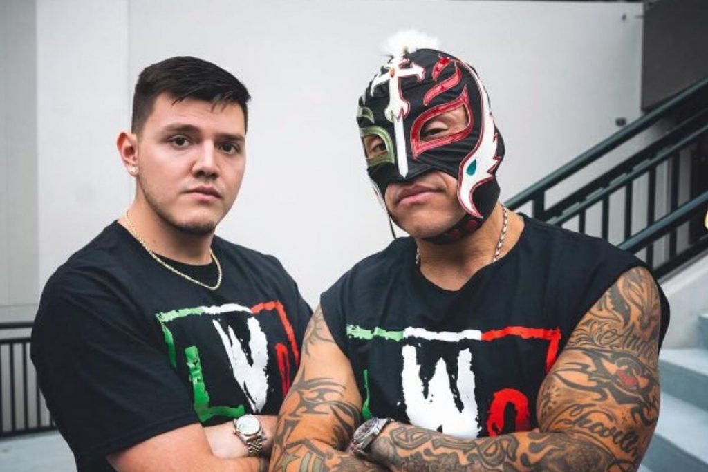 "It kinda weird how Dominik Mysterio got his height from his mother's ...