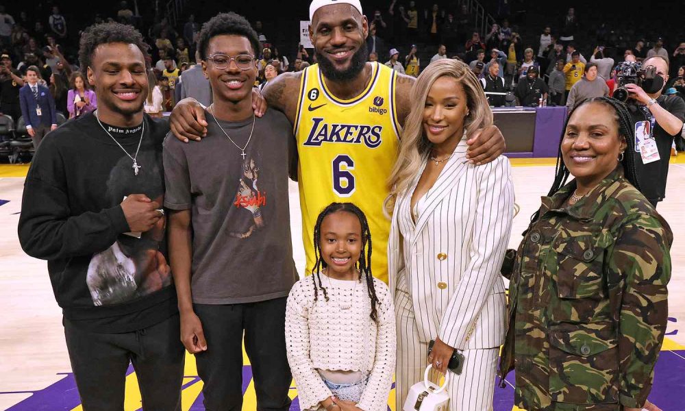 Lakers' LeBron James begins construction on luxurious new residence ...