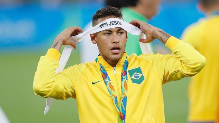 Which religion does Neymar Jr. follow? Examining the Brazilian star's ...