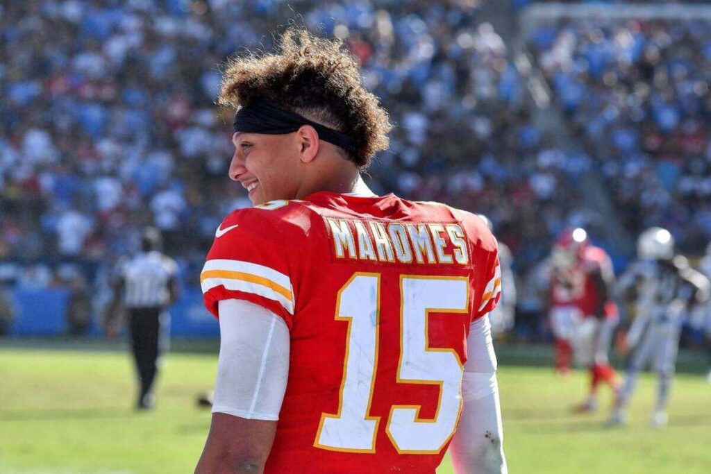 Why does Chiefs QB Patrick Mahomes wear jersey number 15?